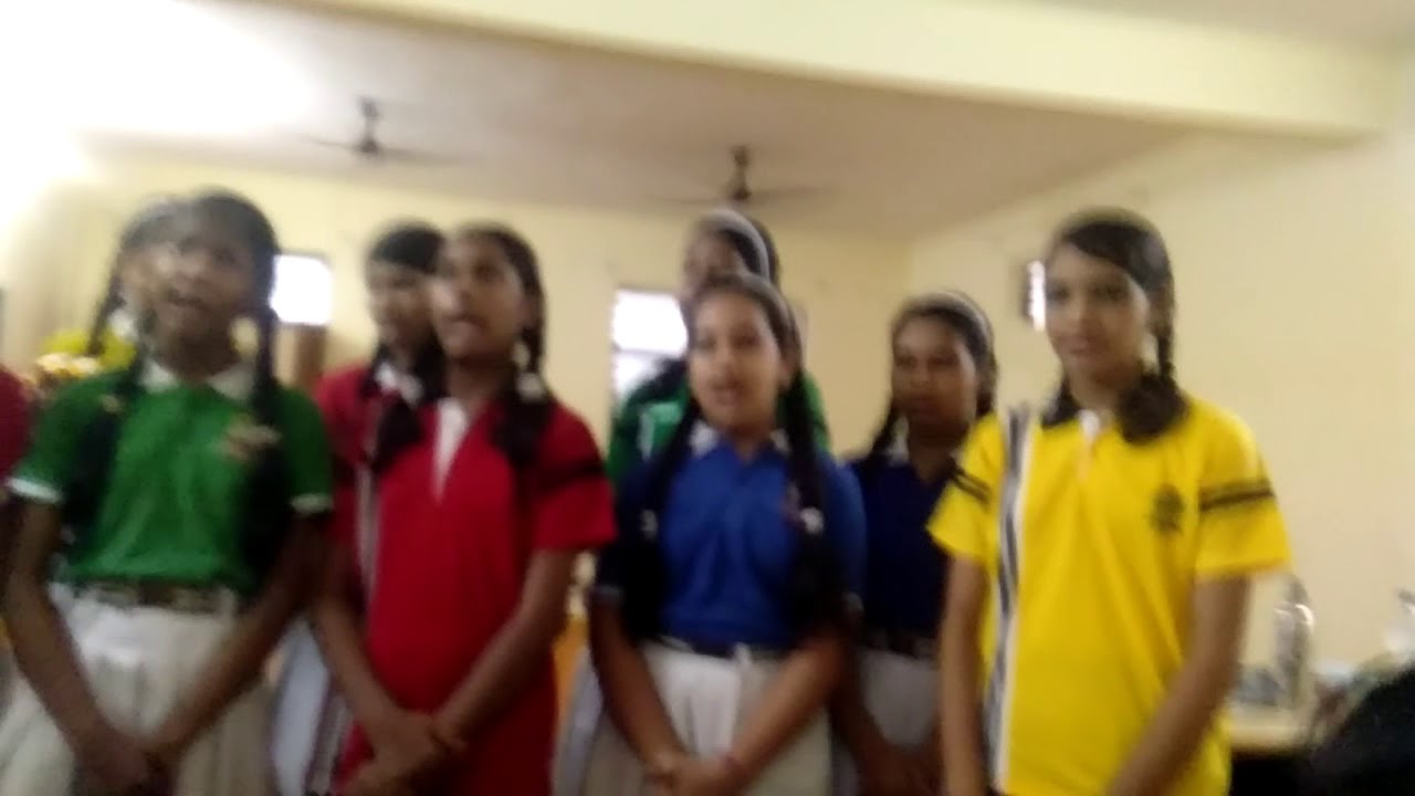 Dpa school children sing a song - YouTube