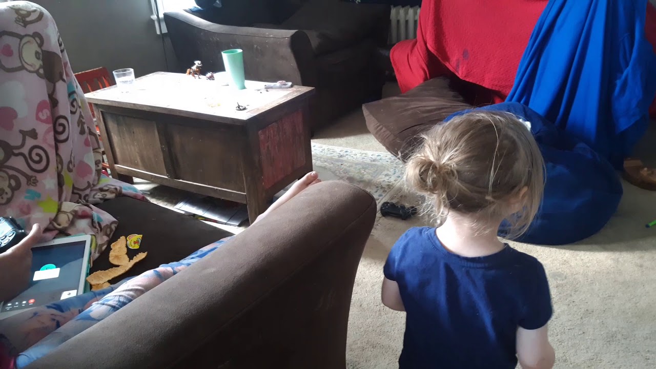 Cousins Playing Youtube