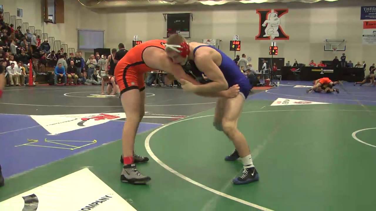 Nick Becker vs Nick Wanzek : Cheesehead - Semi-Finals : Badg - YouTube