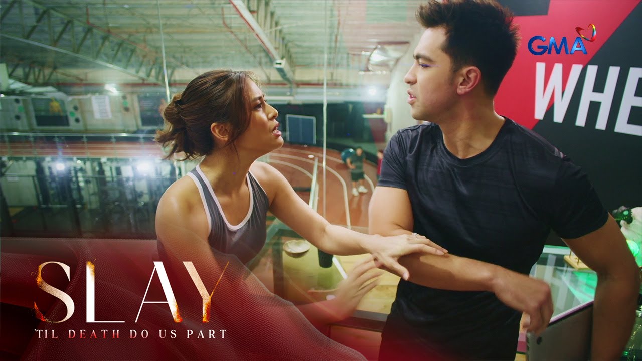 SLAY: Zach holds a scandal video of Amelie! (Episode 3) - YouTube