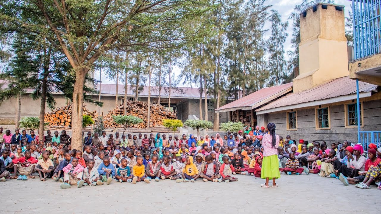 Program at The Fiwagoh Orphanage,Gilgil. - YouTube