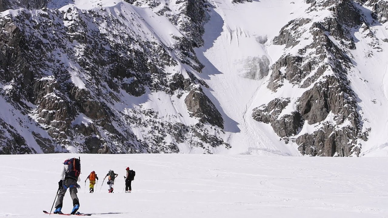 Chamonix Snow Report: Col des Courtes 17th April 2018 - YouTube