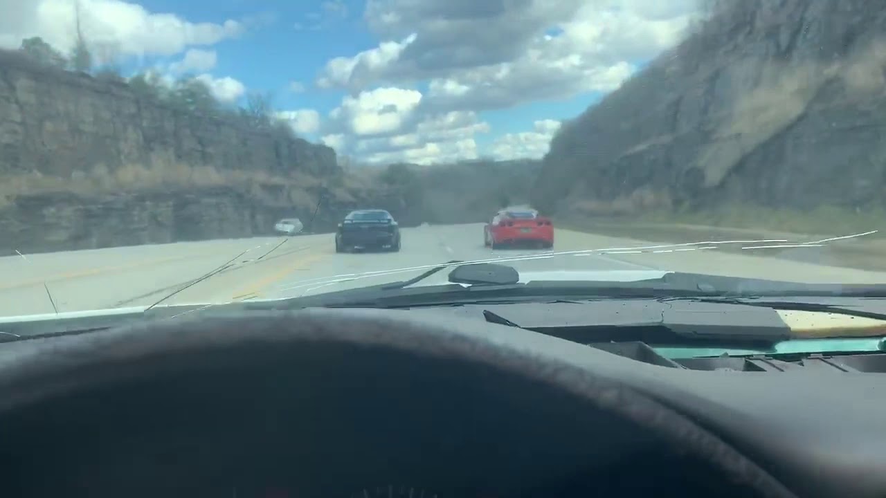 02 trans am vs 07 corvette - YouTube