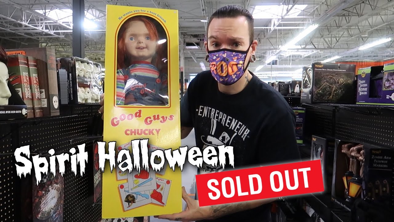 Spirit Halloween 2020 - Finding SOLD OUT Items in an ABANDONED Toys R ...