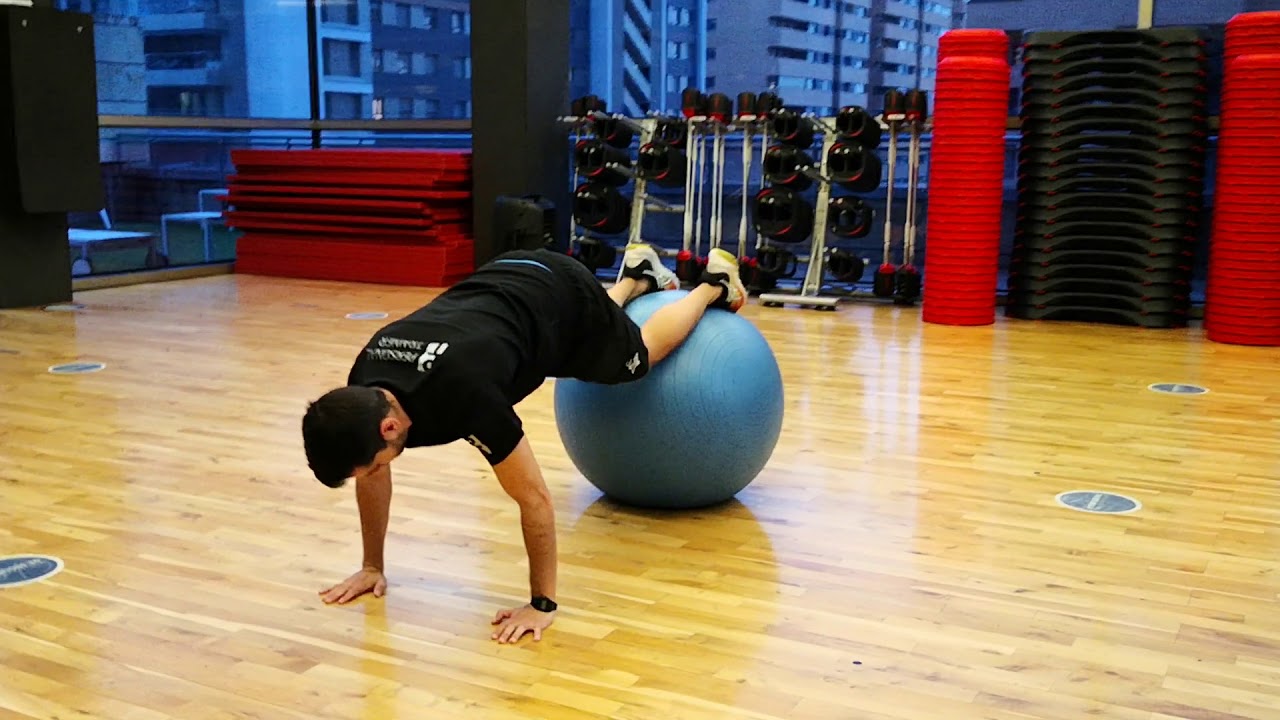 Plancha +Crunch con fitball - YouTube