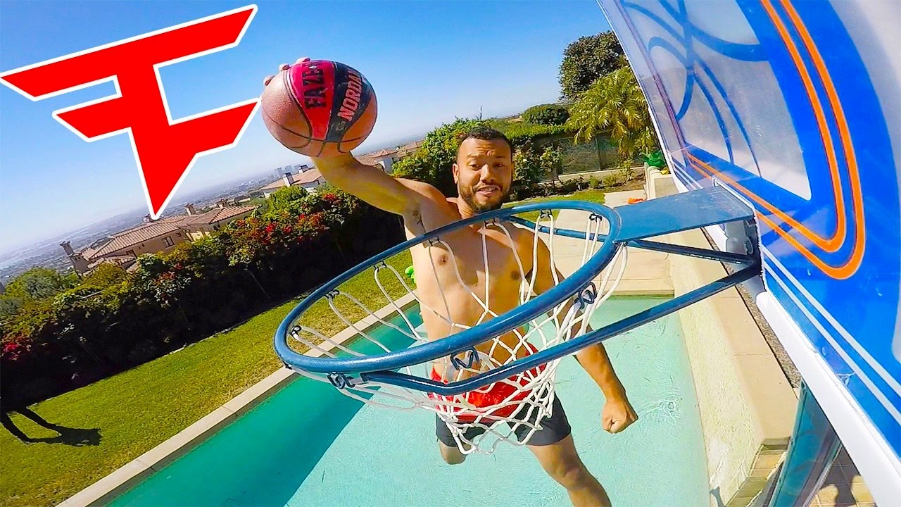 CRAZY SLAM DUNK CONTEST!! - YouTube