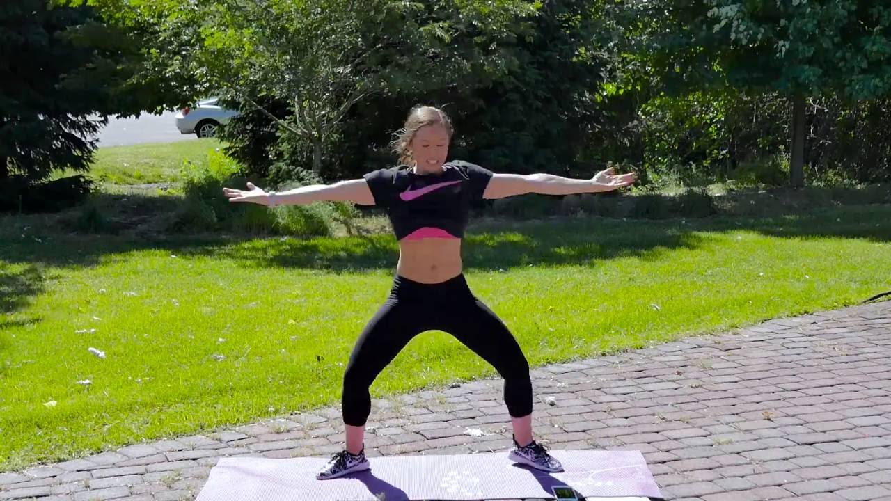 Cardio & leg focused workout, 10 minutes (Intermediate level) - YouTube