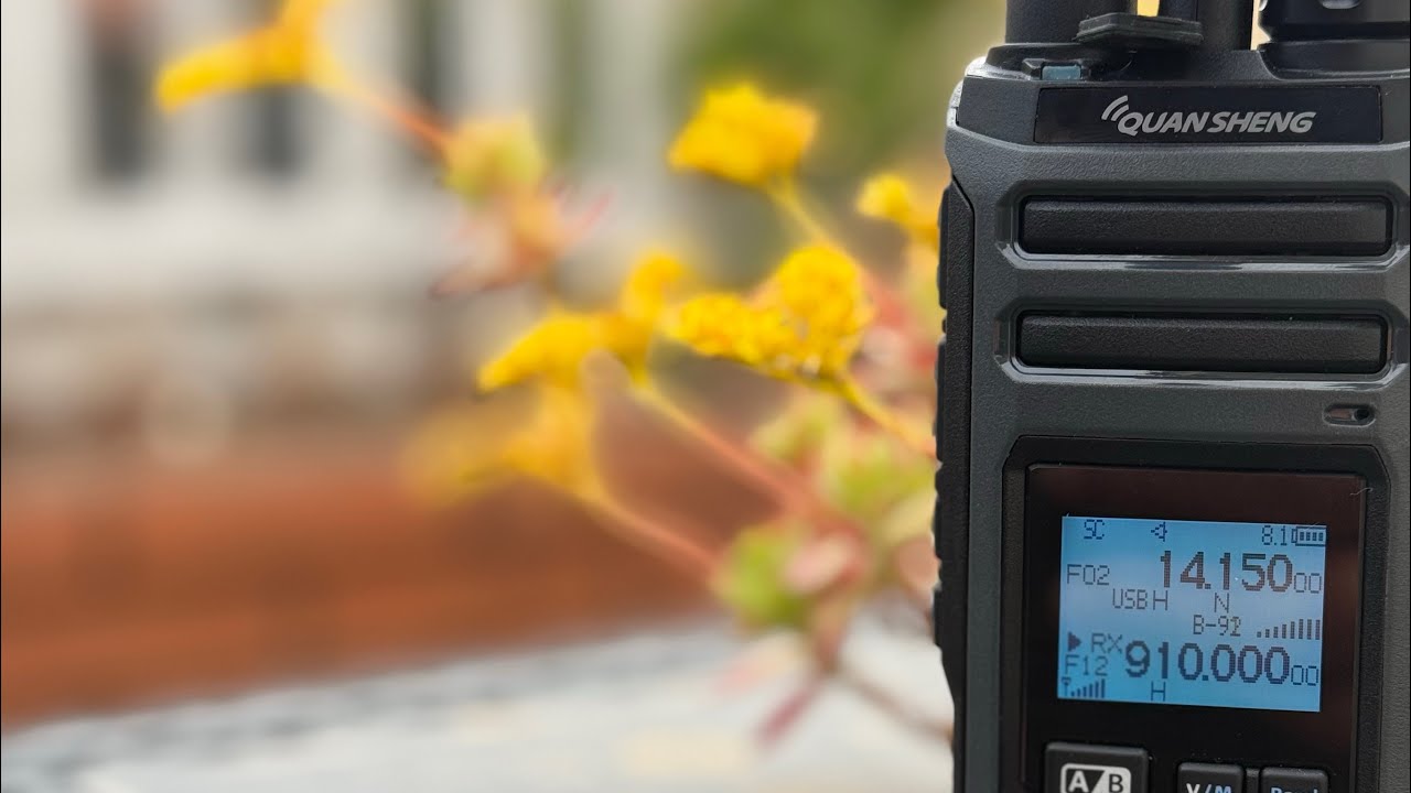 Quansheng TK 11 test audio in banda 80 metri , 10 metri e 40 metri ...