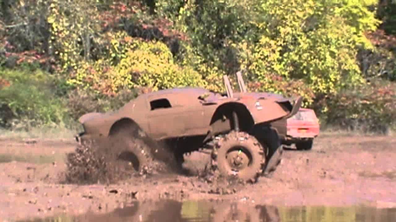 Stock Car Mega Mudder Lake Alice Mud Bog - YouTube