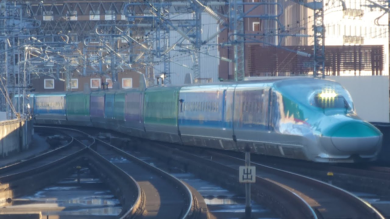 63B やまびこ63号 盛岡行の列車として仙台駅11番線に到着停車するシーン[JR東日本幹セシE5系U6編成(Magical Journey Shinkansenマジカルジャーニー新幹線 ...