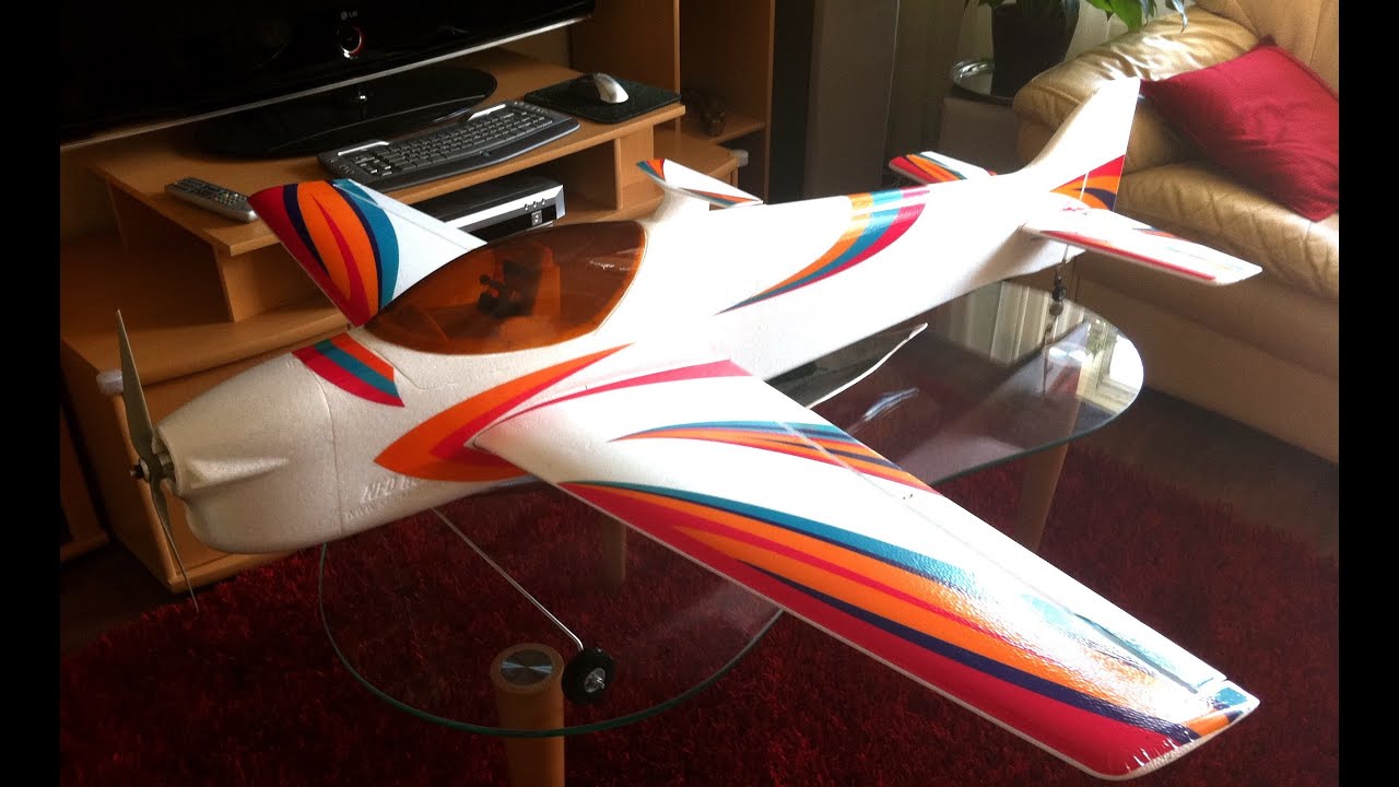 Rainbow F3A flying, parts and landing - YouTube