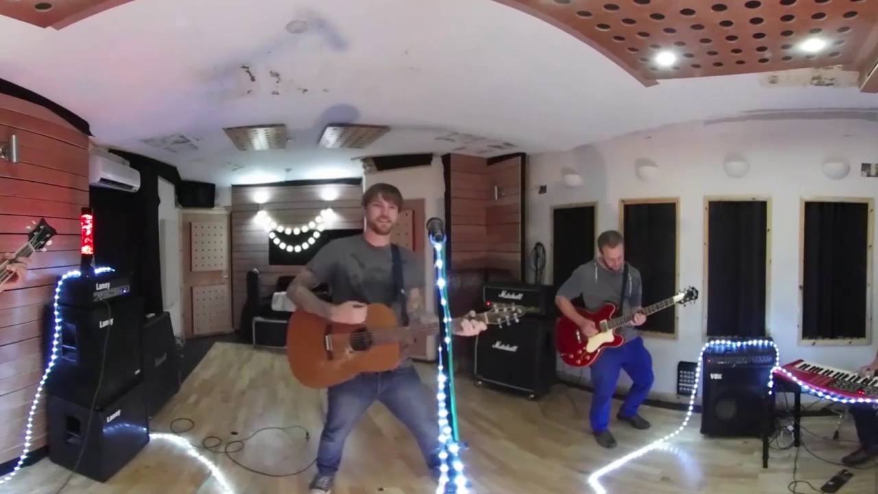 Gaz Brookfield - I Know My Place (360 Official Video) - YouTube