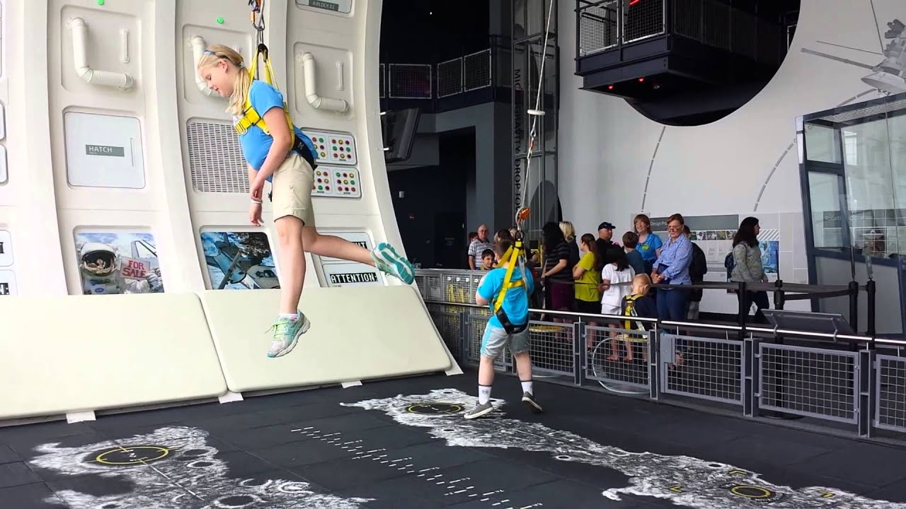 Adventure Science Center Space Walk - YouTube