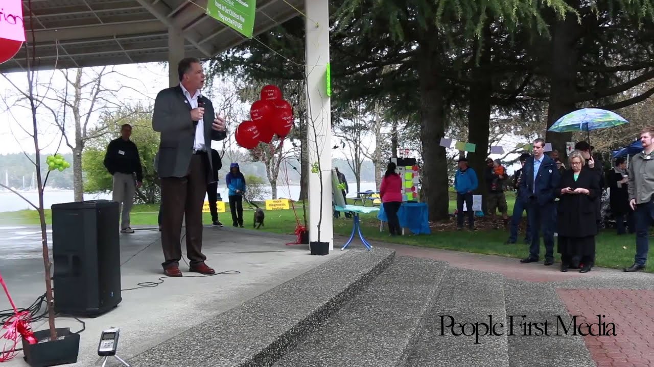 MLA Doug Routley at #FACErallyBC in Nanaimo Sunday April 12, 2015 - YouTube