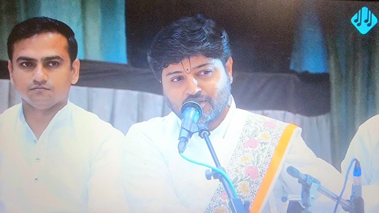 charne rakho sarne rakho - singer biren bhai shashtri.... - YouTube