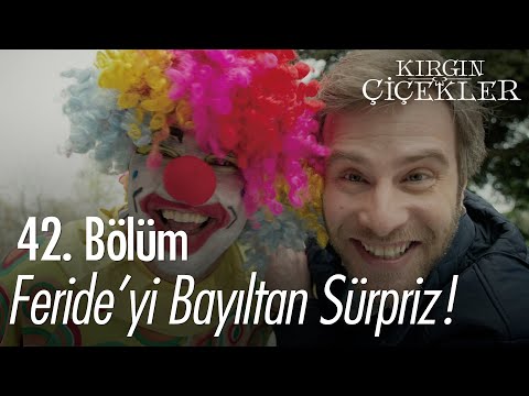 Feride'nin palyaço fobisi! 🤡 - Kırgın Çiçekler 42. Bölüm