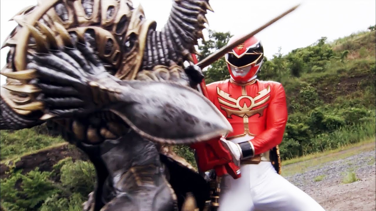 Un Robot Trop Perso 🦾 E10 🤖 Megaforce ⚡ Power Rangers pour les Enfants ...