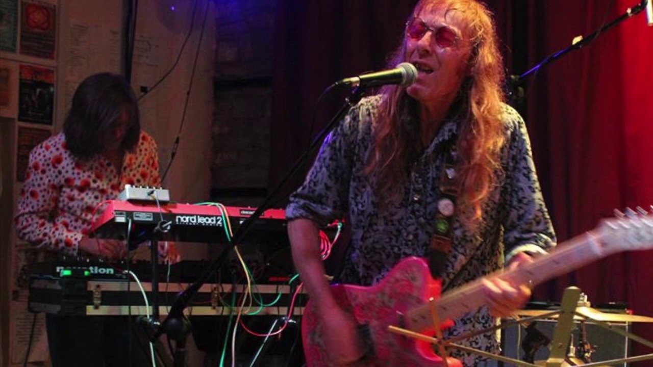 Deviant Amps - Black Hole live - YouTube