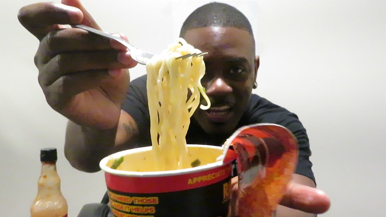 MUKBANG: A BRUTALLY HONEST review of the ICON RAP NOODLES Boosie Badazz ...