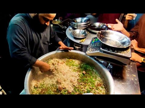 Baghdadi Beef Yakhni Pulao | Soldier Bazar | Street Food Karachi ...
