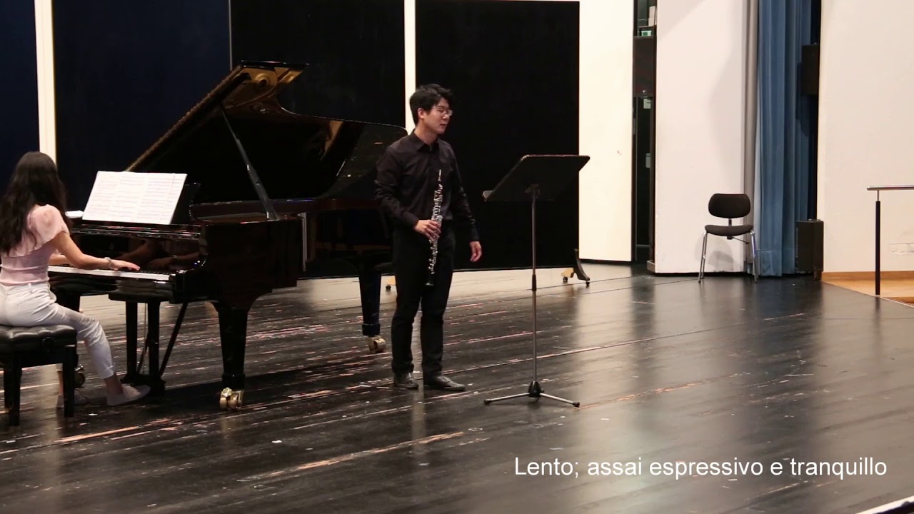 Howells Sonata for oboe and piano - YouTube