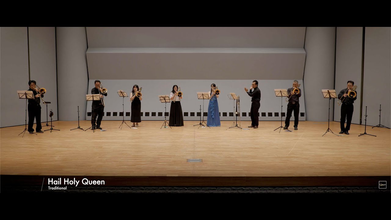 Hail Holy Queen / Traditional - YouTube