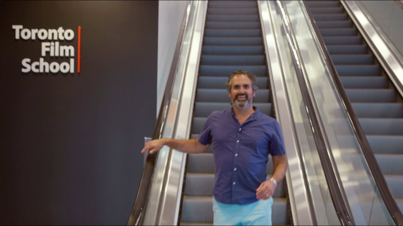 Inside the Acting Studios of Toronto Film School - YouTube