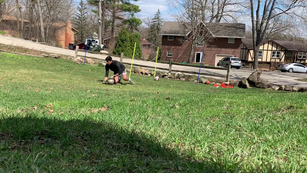 Elias Rojas: Solo-Training Goalkeeper #3 - YouTube
