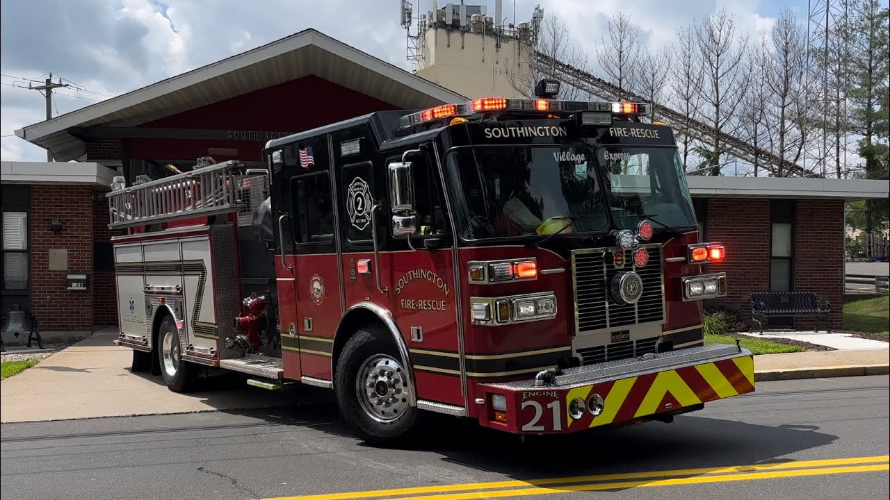 Southington Fire Department Engine 21 responding with Q2b and Airhorns ...