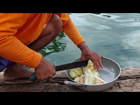 Ginisang kamansi na pinigaan ng katas ng kabuyaw - YouTube