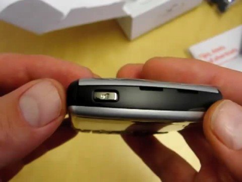 BlackBerry Curve 8330 Verizon Unboxing and Hands-On - YouTube