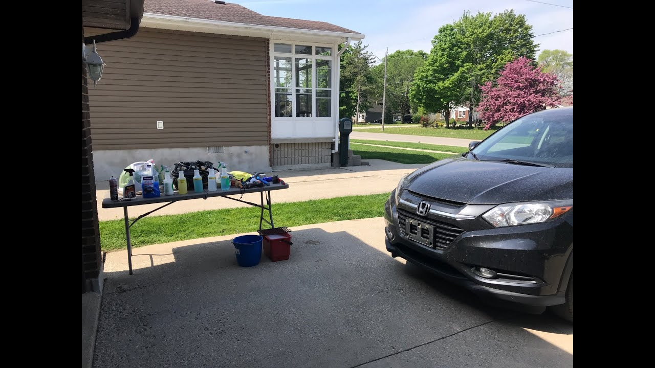 Detailing a Honda HRV - YouTube