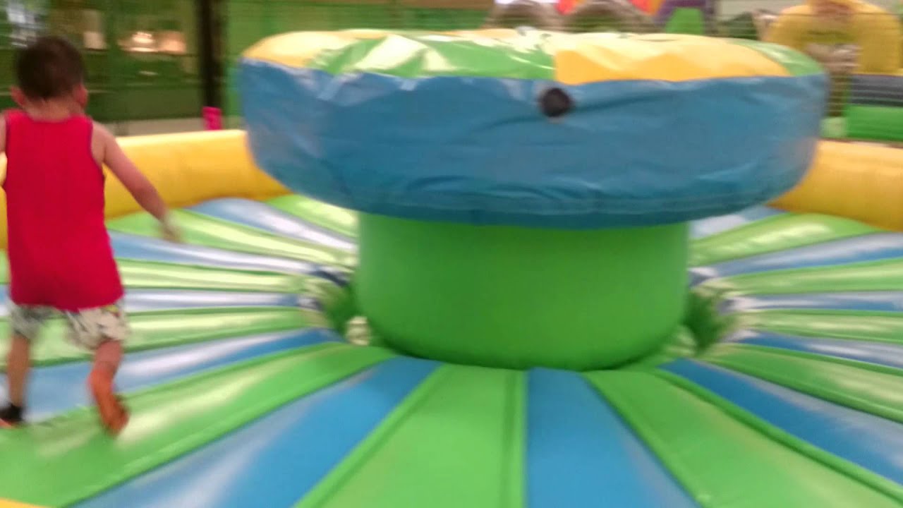 Isaac running rings at Inflatable World, Oakleigh by Julia - YouTube