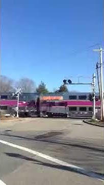 Rare MBTA 010 Inbound at Wales St, Abington, MA - YouTube