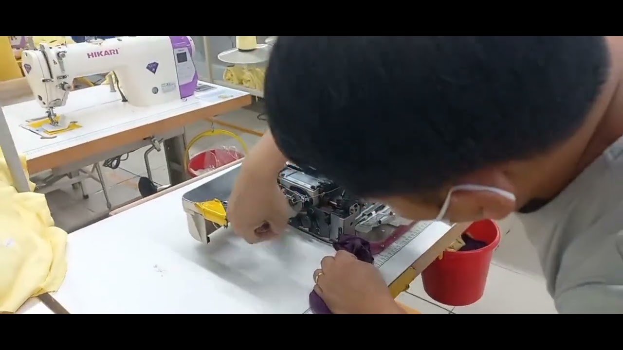 How to cleaning Overlock machine with simple tools - YouTube