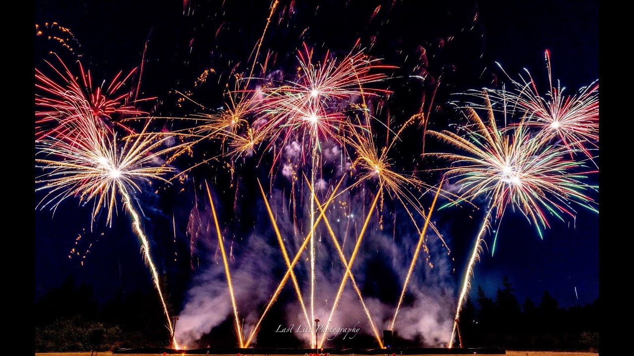 Killer Backyard Pyromusical Fireworks - 2021 - YouTube