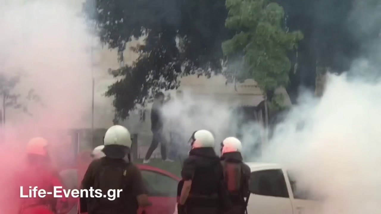 Συλλήψεις στη Θεσσαλονίκη σε εκδήλωση του ΣΥΡΙΖΑ για τη Μακεδονία - YouTube