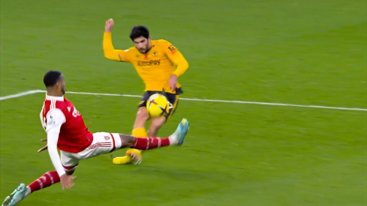 Gabriel Magalhães is Amazing - YouTube