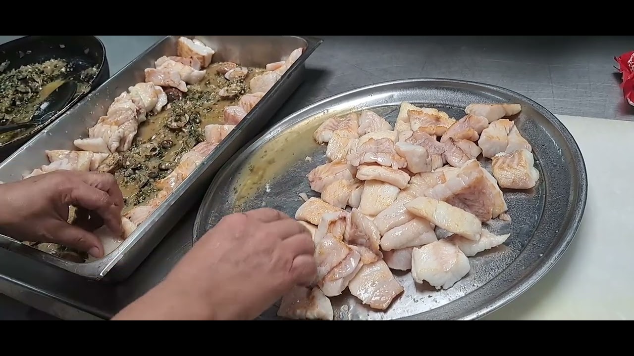 GRILLED FISH FILLET W/ LIVORNESE SAUCE, CALLOS - YouTube