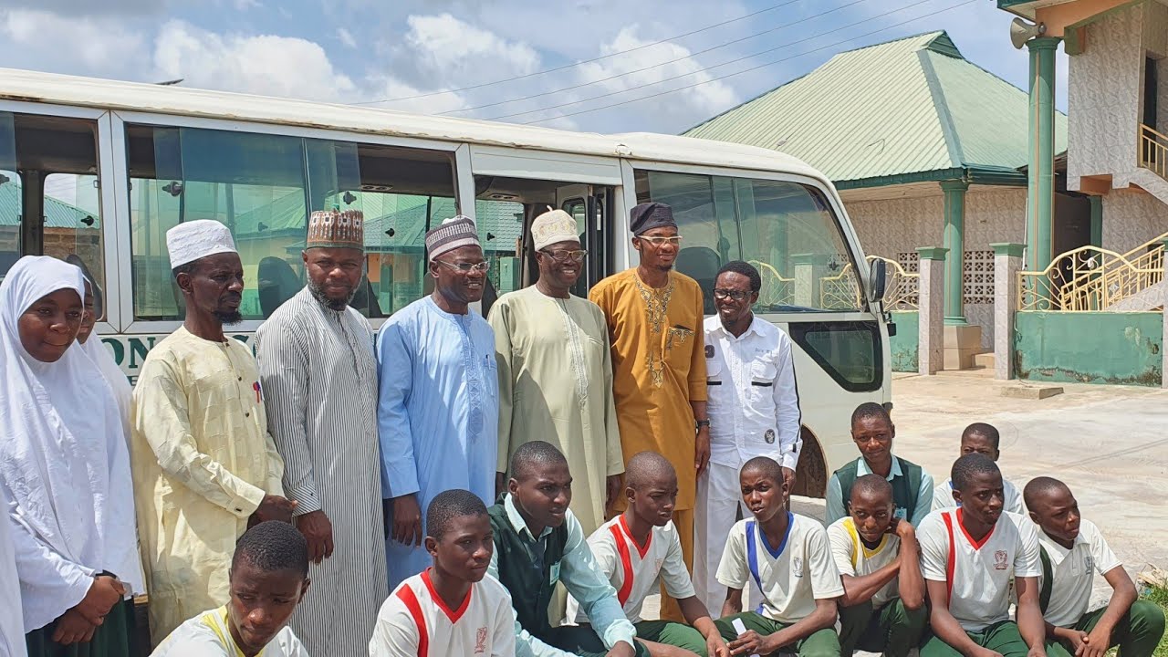 VISIT TO IMAM OFFA LIBRARY BY THE STUDENTS OF HAMDALAH COLLEGE, OFFA ...