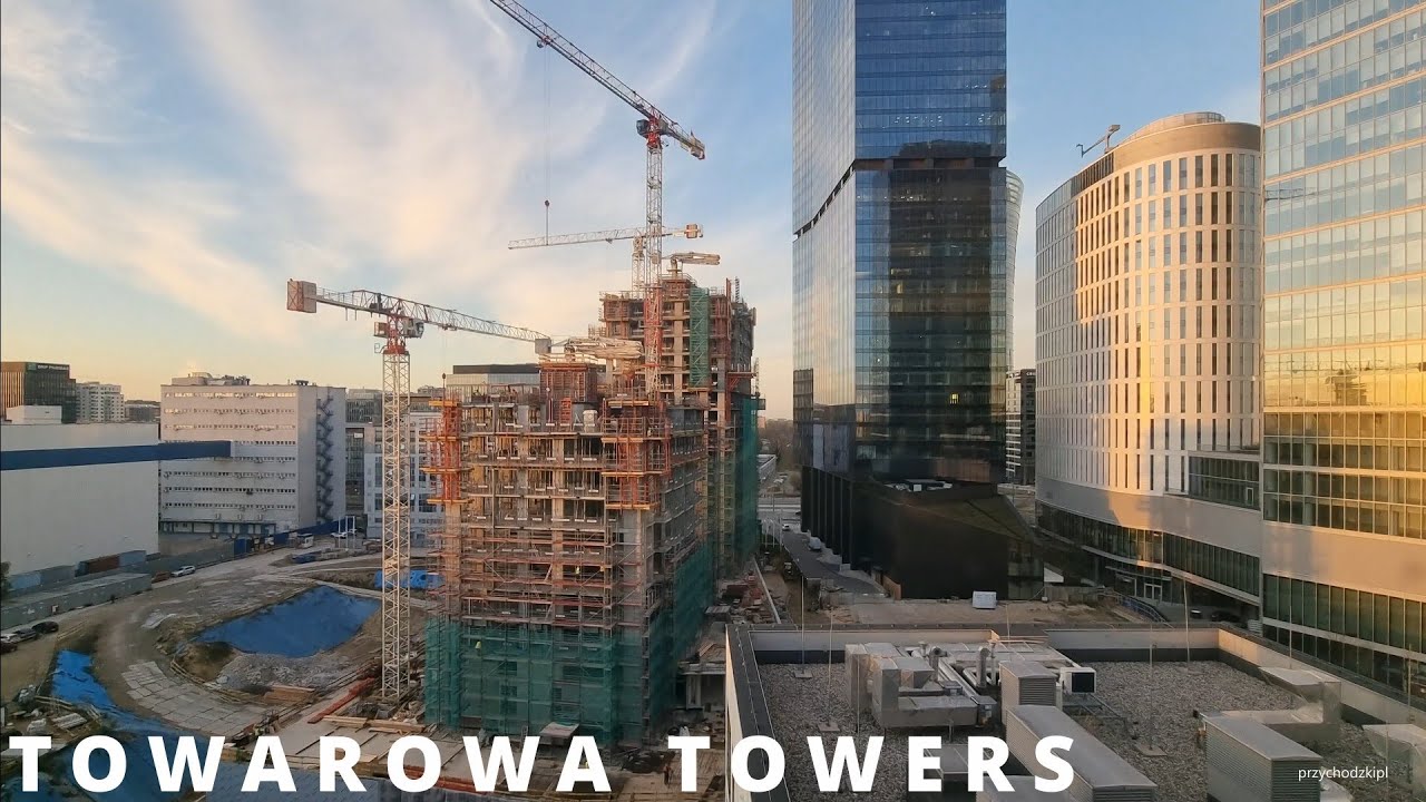 Warszawa / Warsaw Budowa wież Towarowa Towers / Construction of ...