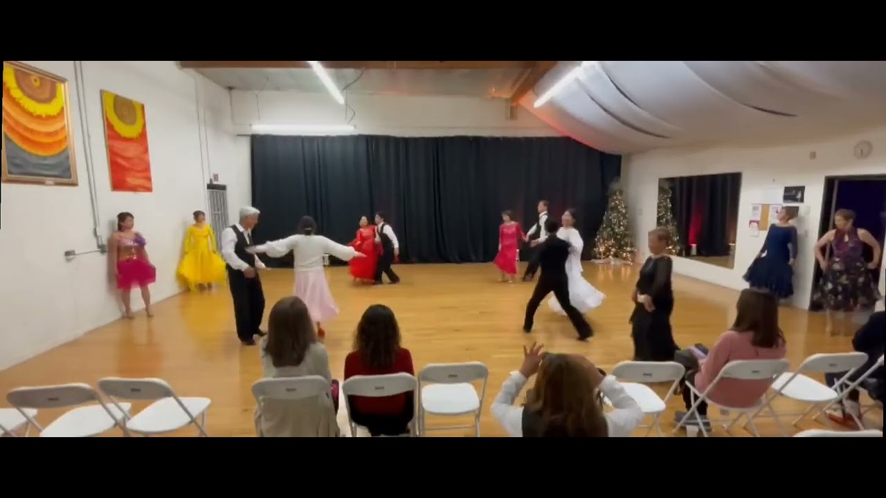 12. X'mas Party 2024: Viennese Waltz Formation (Merry Go Round of Life ...
