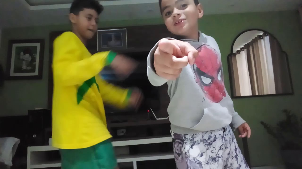 Brincando De Lutinha Youtube