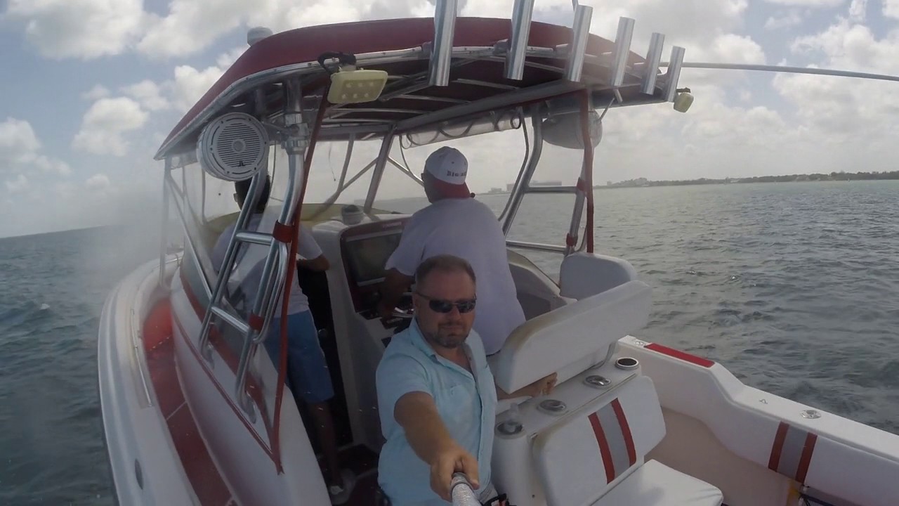 2005 Contender 36 Fish Around - YouTube