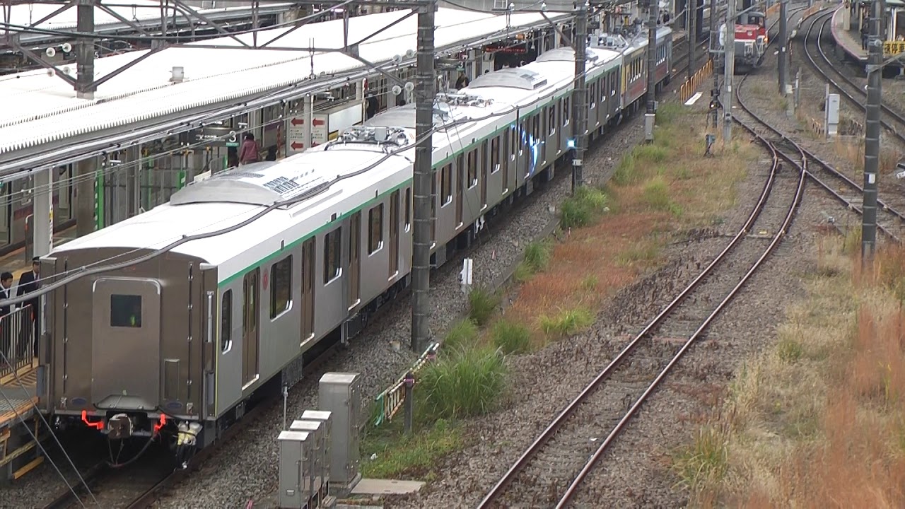 東急田園都市線 2020系 長津田検車区へ Tokyu Den-en-toshi Line new model 2020 series ...