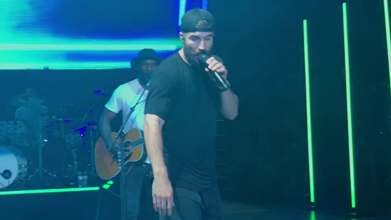 SAM HUNT LIVE 2017 TAKE YOUR TIME - YouTube