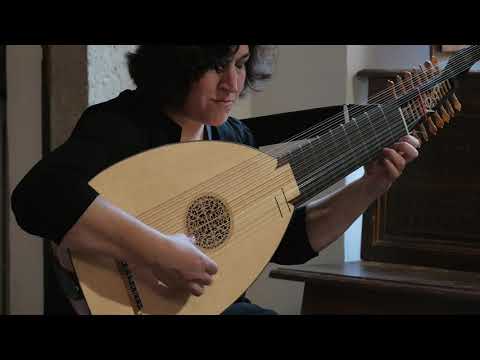 J. S. Bach  - Suite per liuto in mi maggiore BWV 1006a  - Evangelina Mascardi - liuto barocco