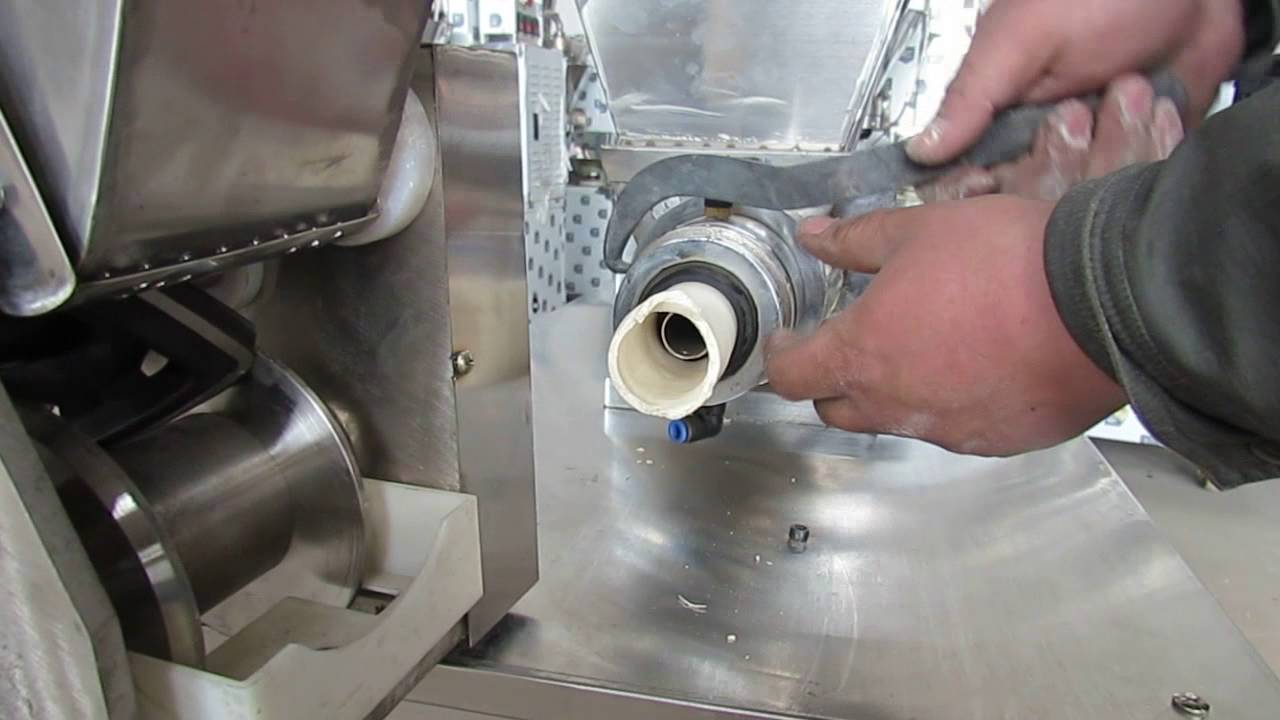 120 Model dumpling making machine DEMO Video - YouTube