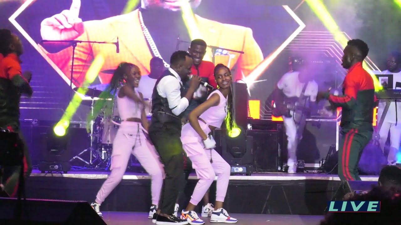 David Lutalo - Kabisi Ka Ndagala (Live Performance) - YouTube