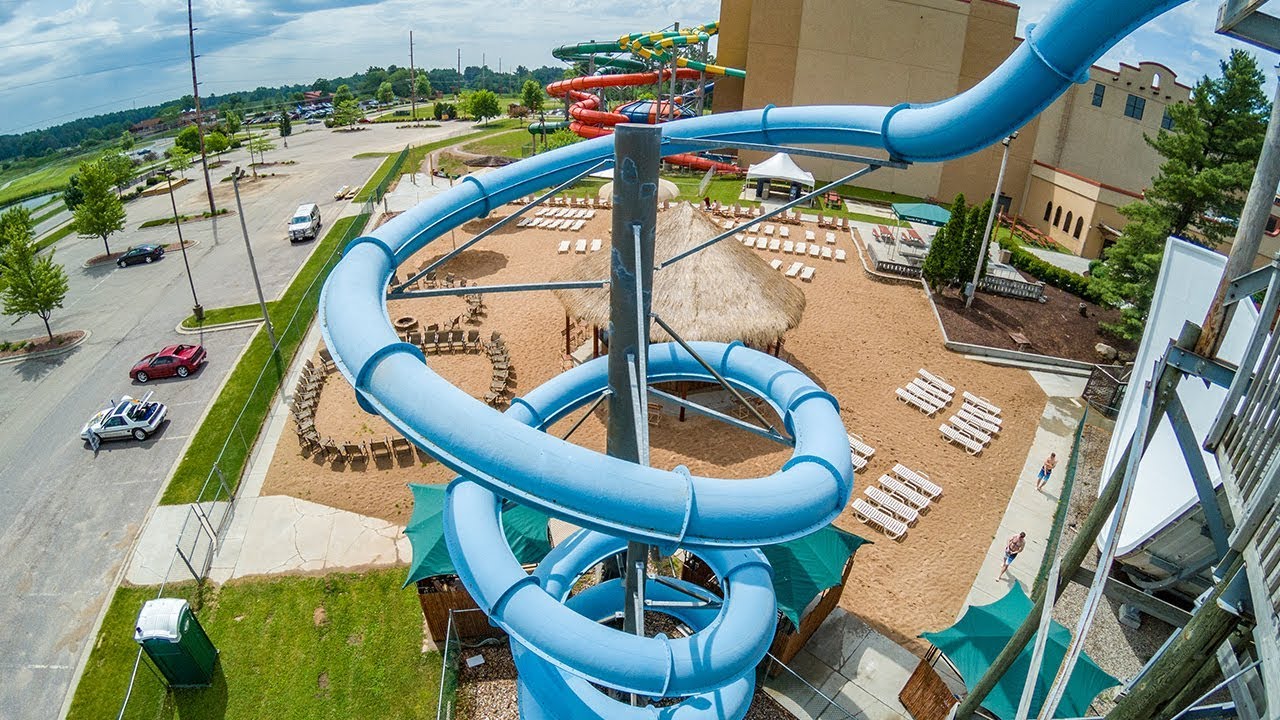 Extreme CYCLONE Waterslide at Chula Vista Resort Wisconsin Dells - YouTube